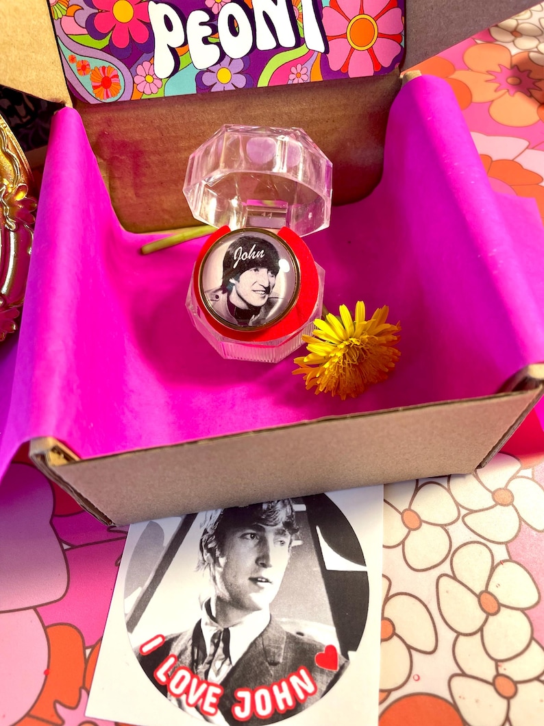 BEATLES RING - John Lennon (gold) - Etsy