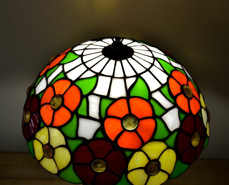 Spring Table Lamp / Easter Stained Glass Lamp / Spring Bouquet | Etsy
