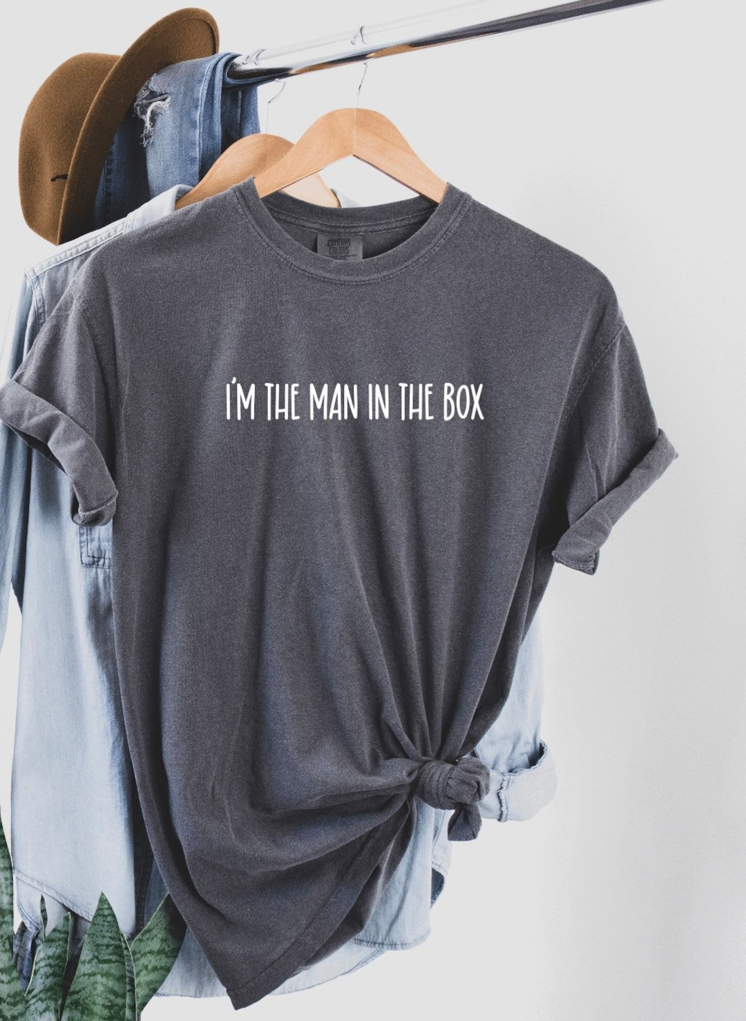 I’m the Man in the Box Tee, 90s Song Lyrics Shirt - Etsy