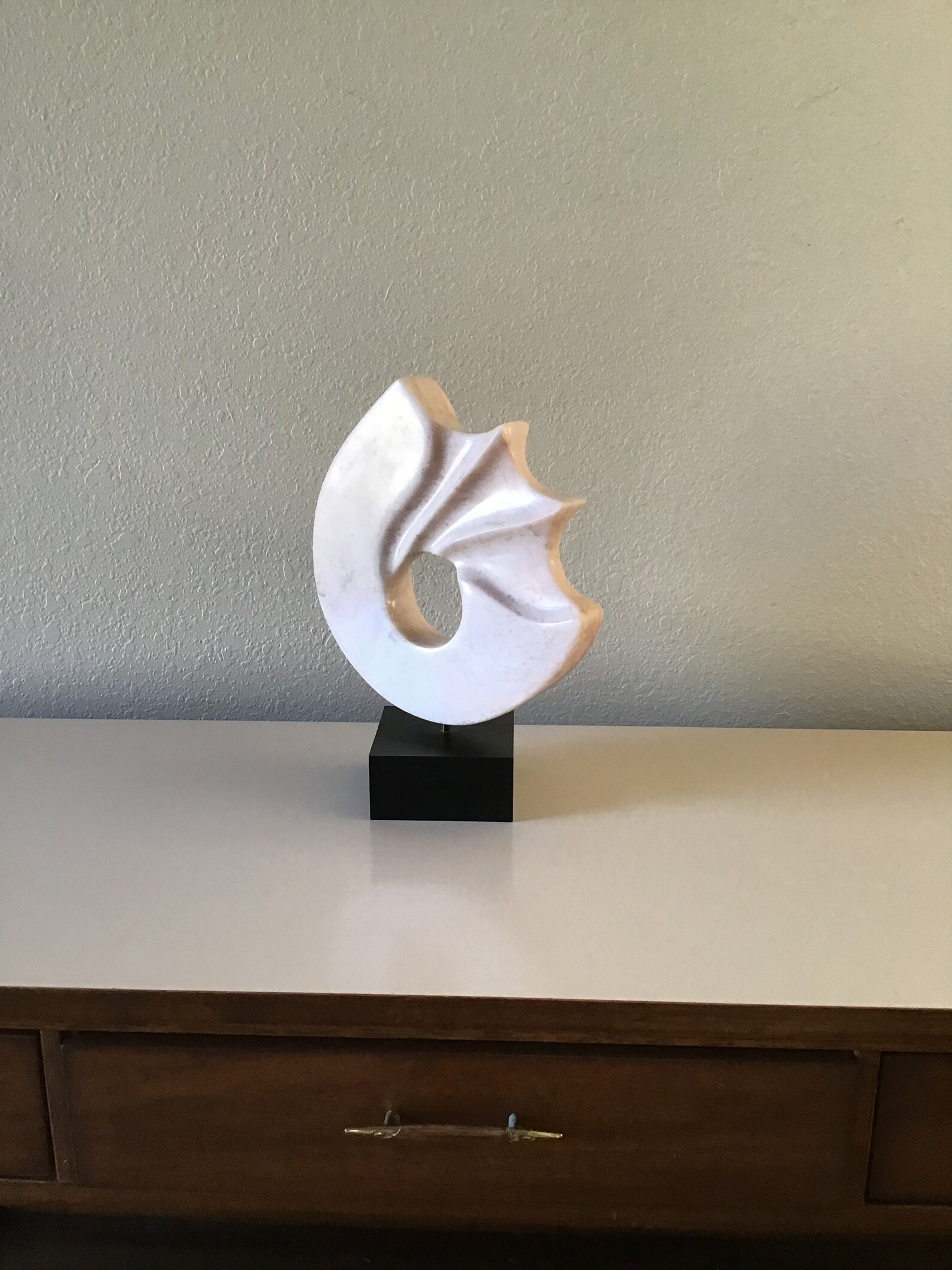 Alabaster Stone Abstract Sculpture, by Carolyn Beard, 1985 - Etsy