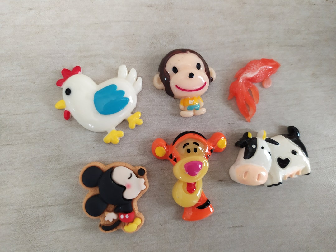 Monkey Hen Chicken Micky Mouse Gold Fish Cow Tiger Resin Acrylic 18 Mm ...