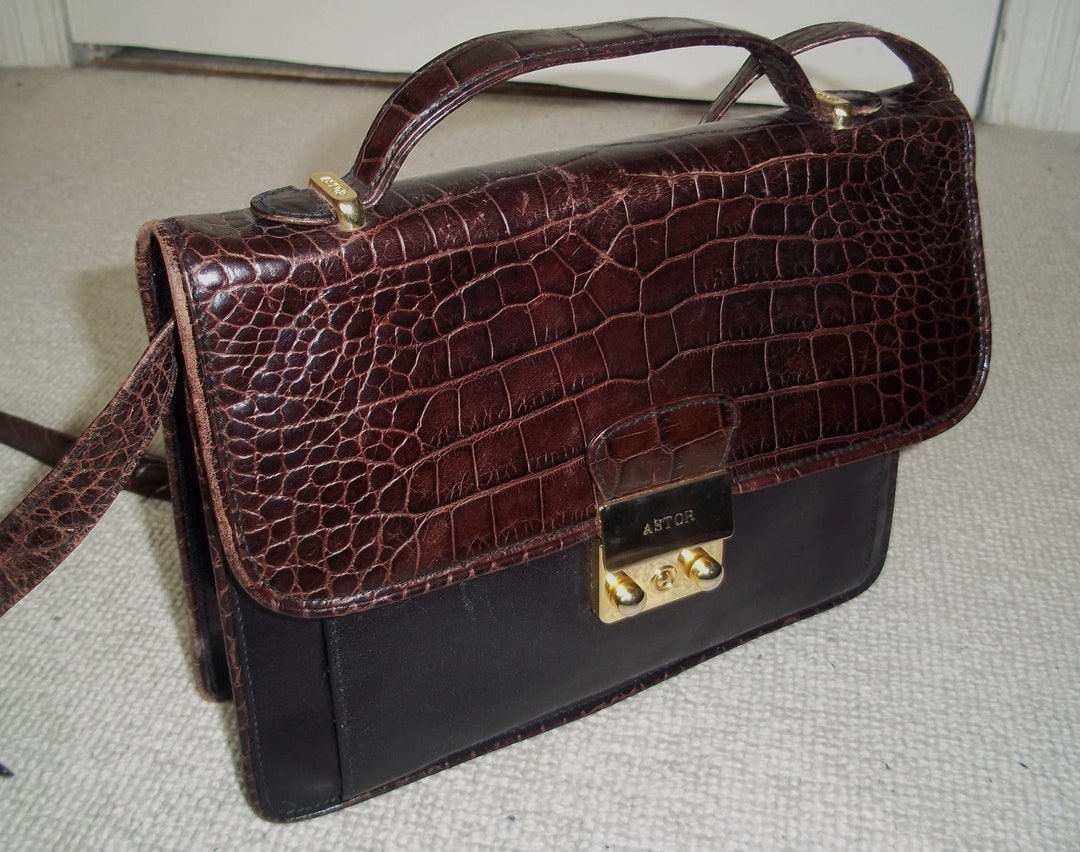 Exquisite Vintage ASTOR Black & Tan Leather Locking Shoulder Bag ...