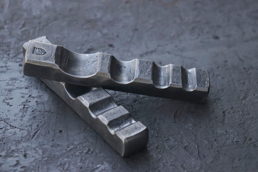 Blacksmith Mini Sheet Metal Swage Half Moon Chisel Swage - Etsy