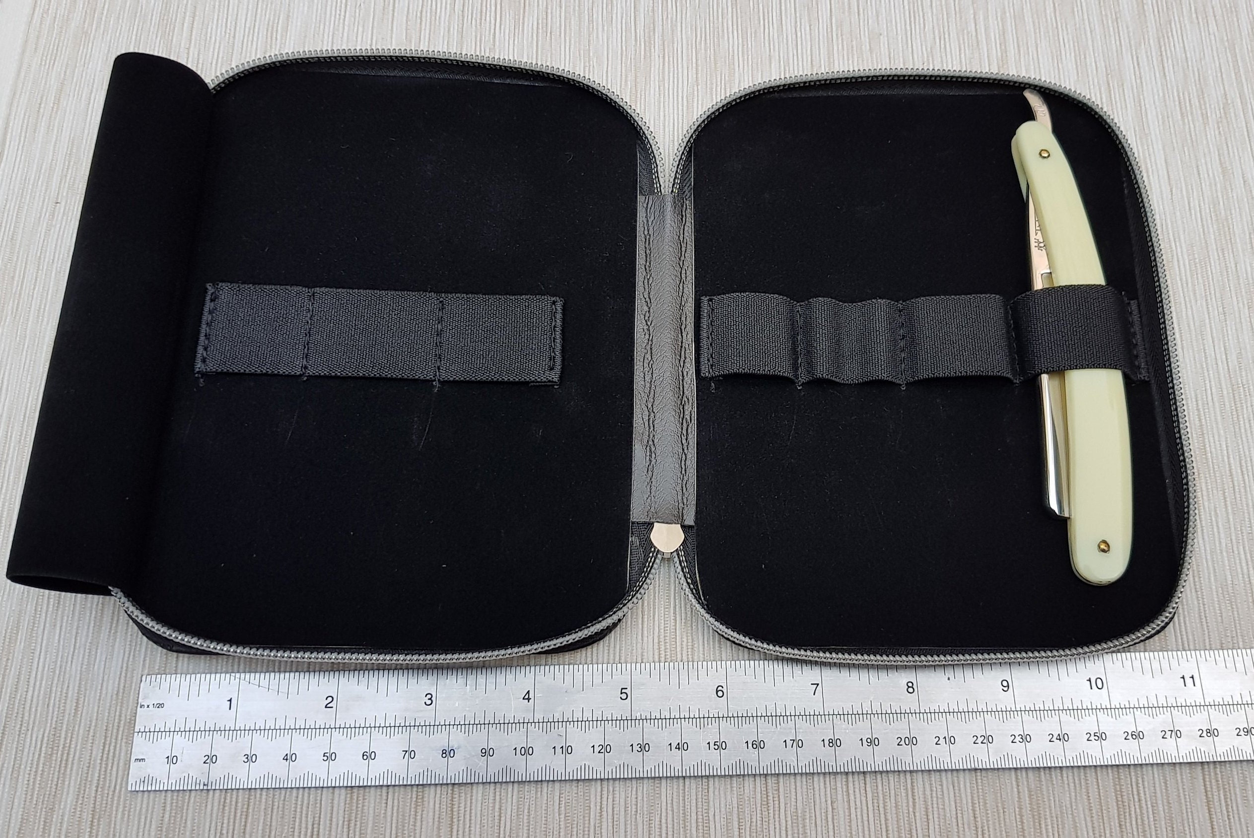 7-day Straight Razor Black Faux Leather Zip up Case by | Etsy