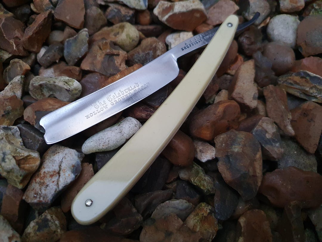 A German Straight Razor Bismarck 5/8th in Good Condition Shave Ready - Etsy