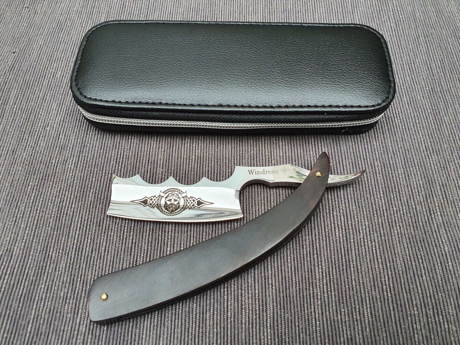 Straight Razor by Windrose 6/8th Viking VK1 Smile Ebony Handle | Etsy