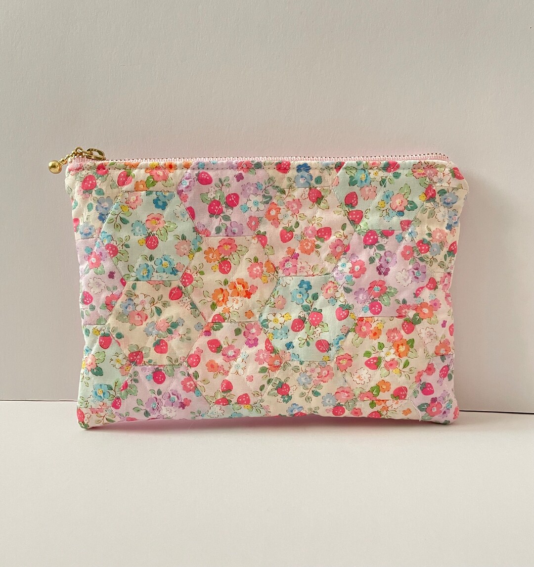 Handmade, Epp, Hexagon, Quilted, Zipper Pouch. Beautiful Strawberry ...