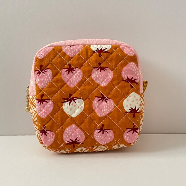 Ruby Star Strawberry Fabric - Etsy