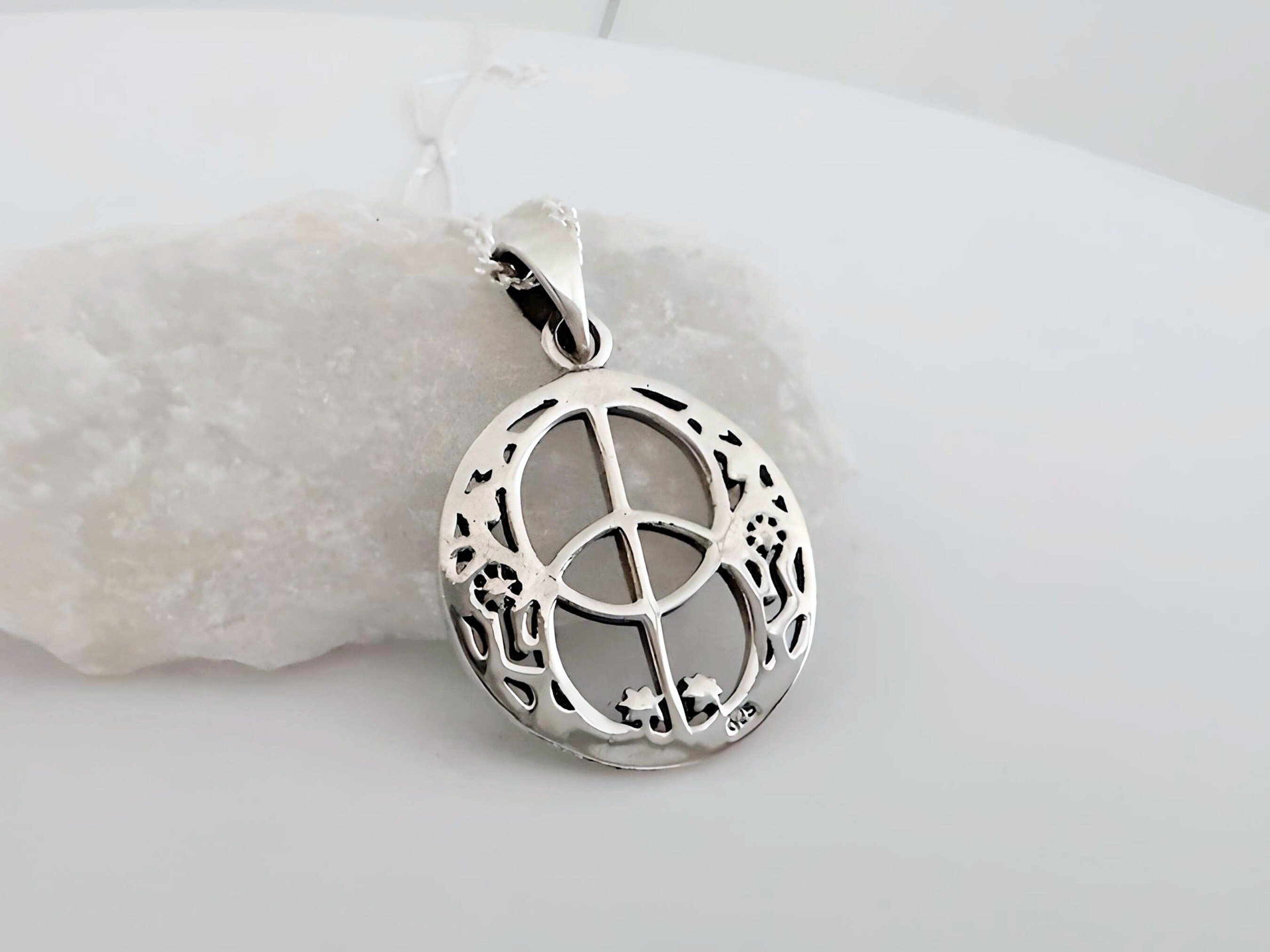 Sterling Silver Chalice Well Pendant Necklace, Celtic Sterling Silver ...