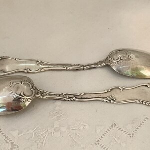 Set of Two Old English by Towle Sterling Silver Sugar Spoons, D ...