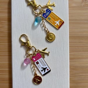 Golden Personalized Airplane Travel Keychain - Gift for Pilots and ...