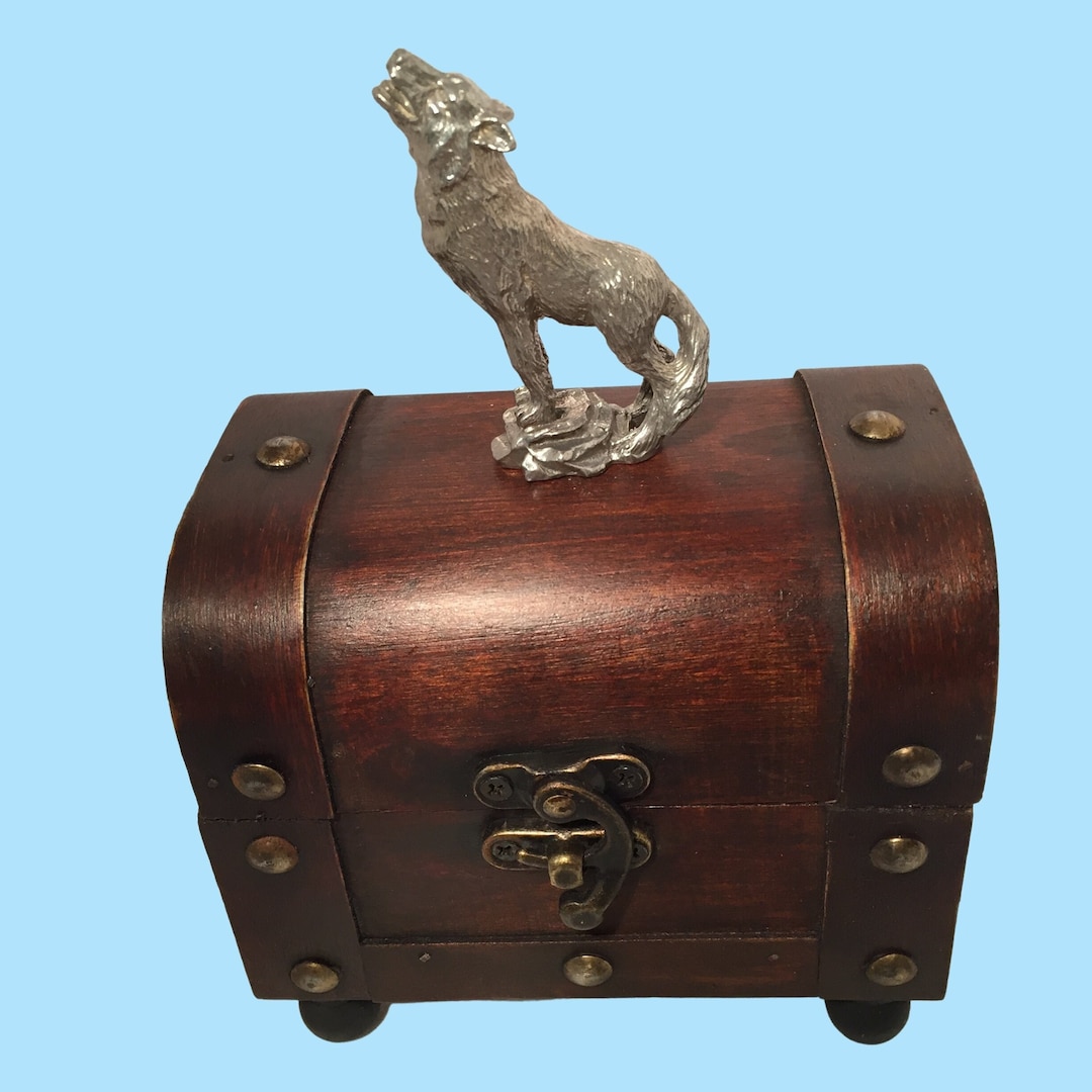 Wolf Jewelry or Trinket Box. Music Options Below. Made in Texas - Etsy
