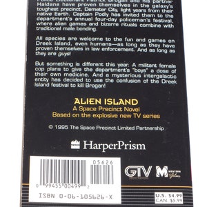 Space Precinct 2040 Syndicated TV Tie-in Novels Your Choice the Deity ...