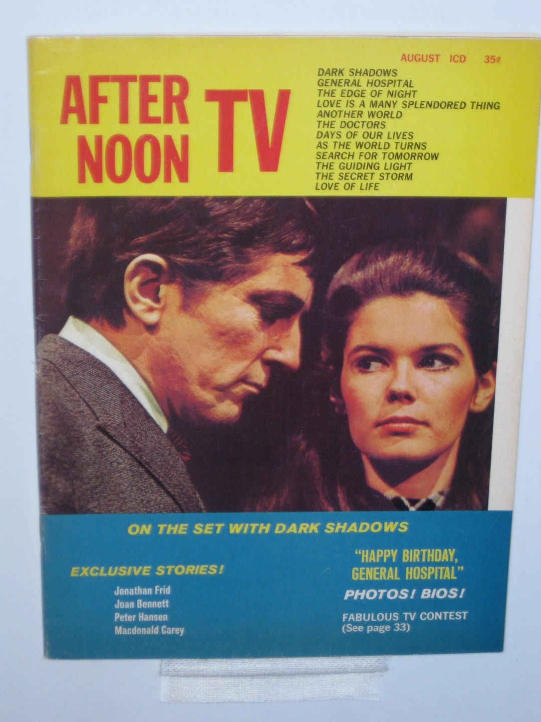 You Pick! 1968 Afternoon TV DARK SHADOWS Soap Opera Magazine Jonathan ...