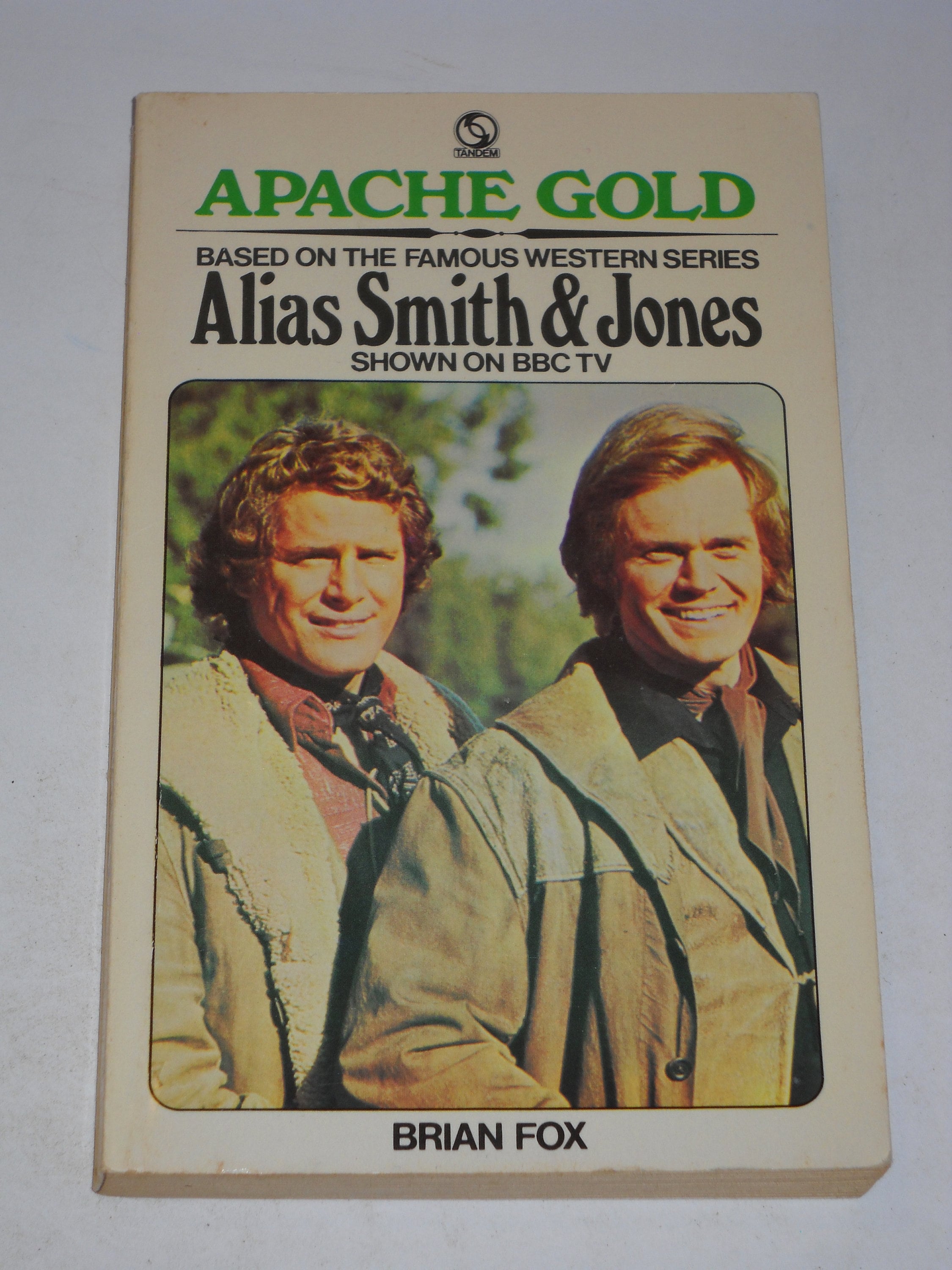 Holly Marie Combs Brian Smith