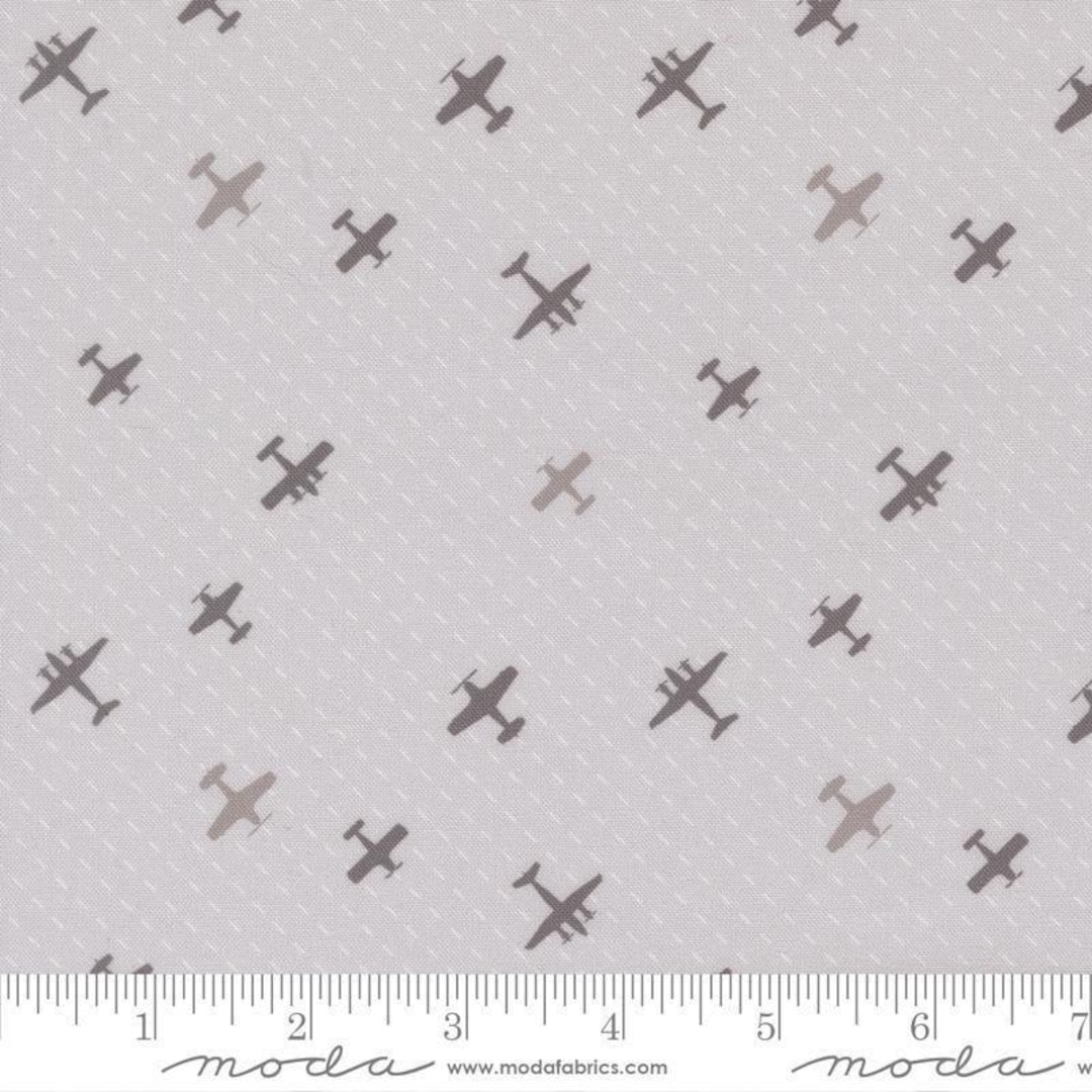 High Flight Airplanes 45064 Smoke - Moda Fabrics - Flight Path Novelty ...