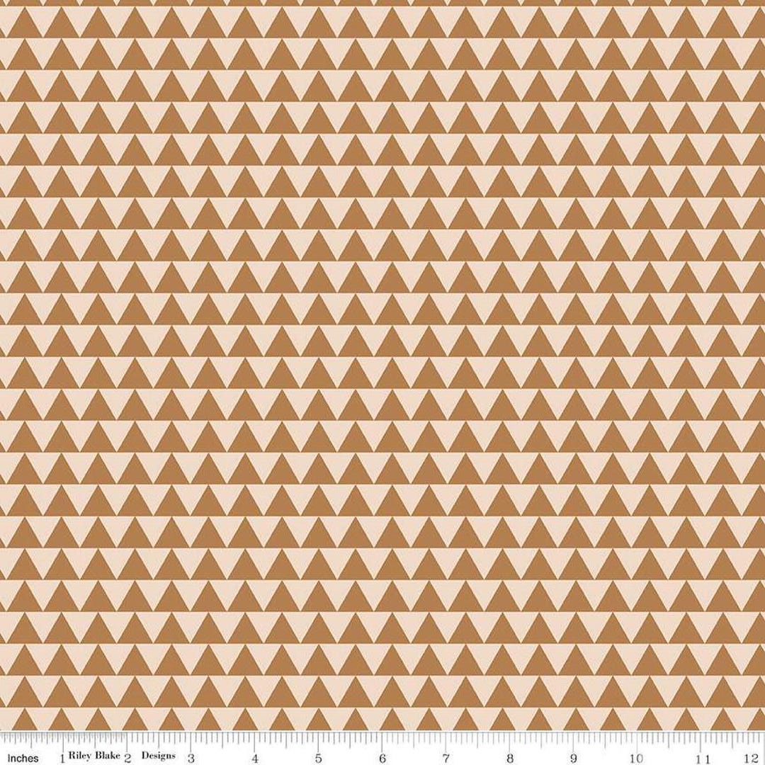 FLANNEL Into the Woods Triangles F16794 Cream - Riley Blake Designs ...