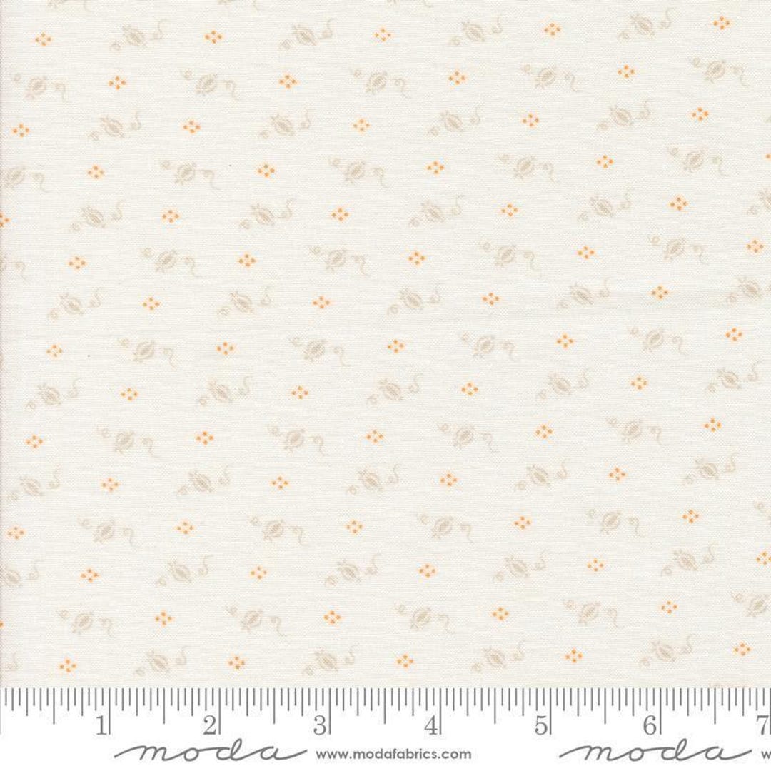 Agatha Road Pumpkins 35416 Ghost - Moda Fabrics - Tiny Pumpkin Dot Spot ...