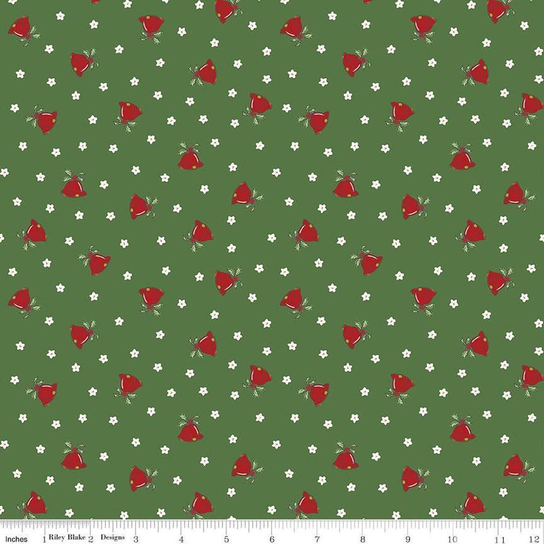 Mistletoe & Holly Mistle Scattered Bells C16404 Clover - Riley Blake ...