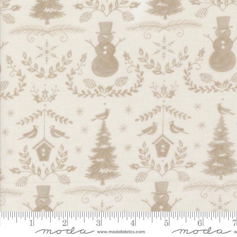 Winter Friends Winter 56133 Snowy White - Moda Fabrics - Damask Floral ...