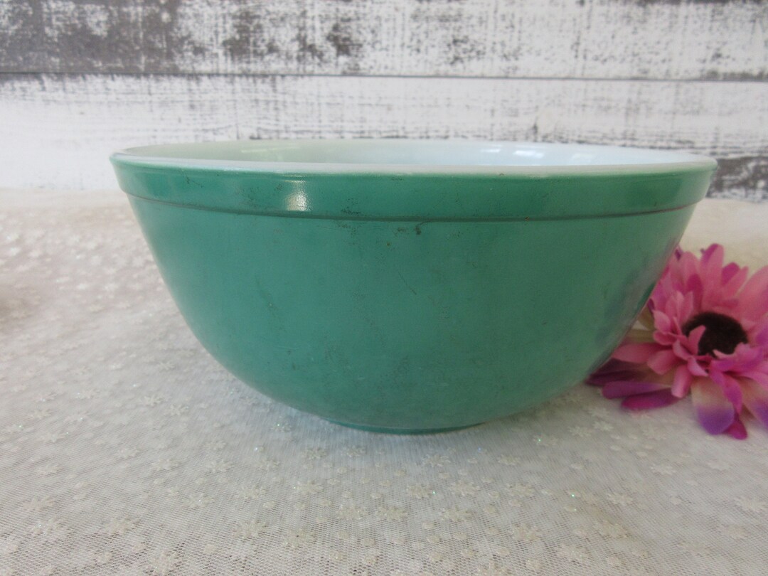 Green Pyrex Mixing Bowl - Etsy