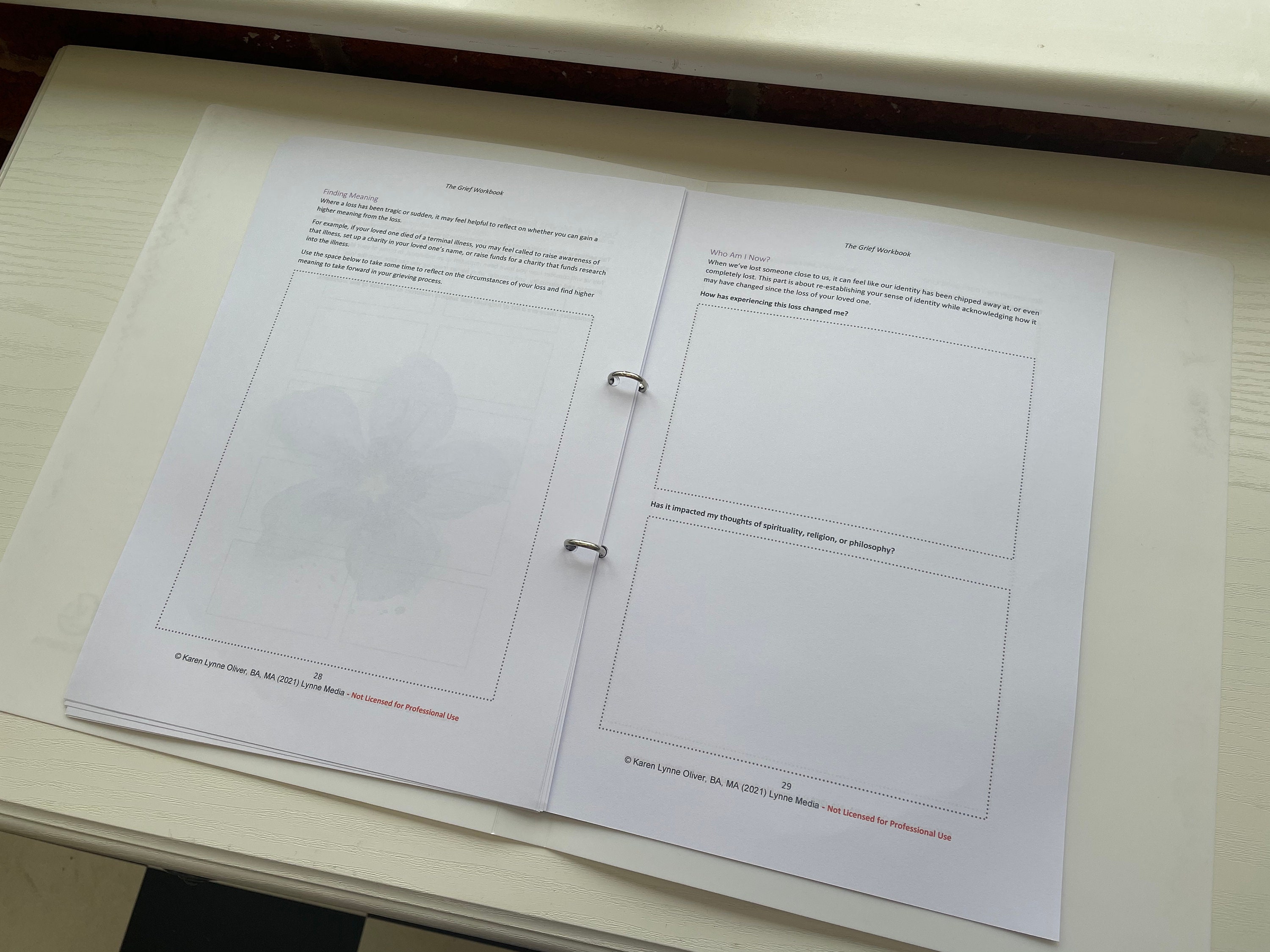 The Grief Workbook | Your companion throughout the grieving process ...
