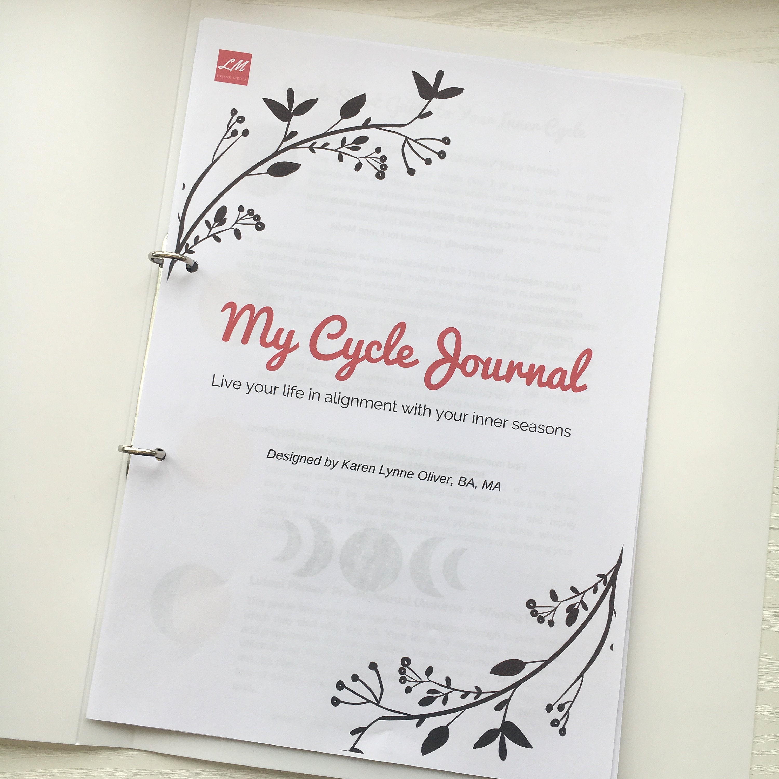 Period Tracker | Menstrual Cycle Calendar | Journal Prompts | 12 Full ...