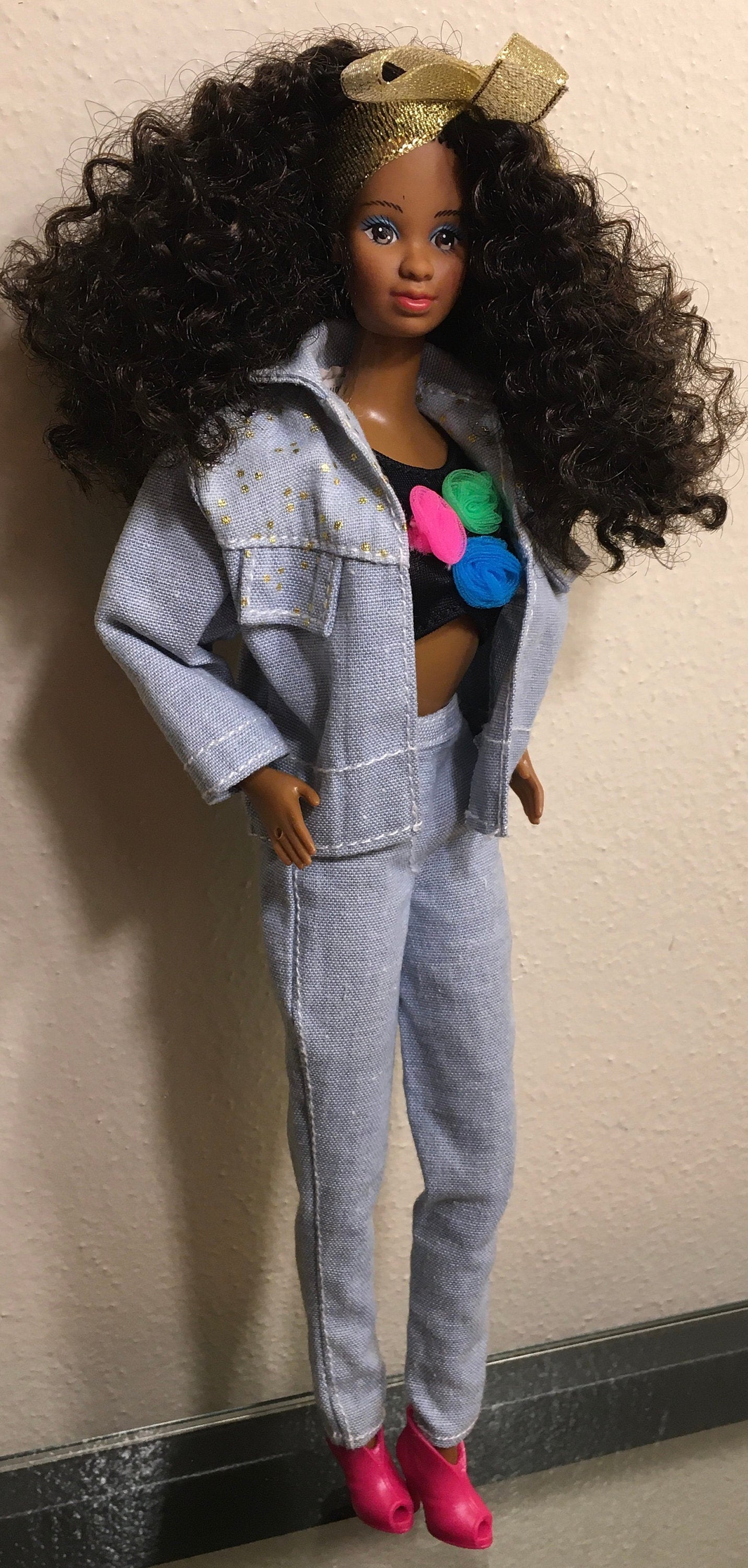 Rare Barbie African American 1980's : Natural Curly Hair With Gold ...