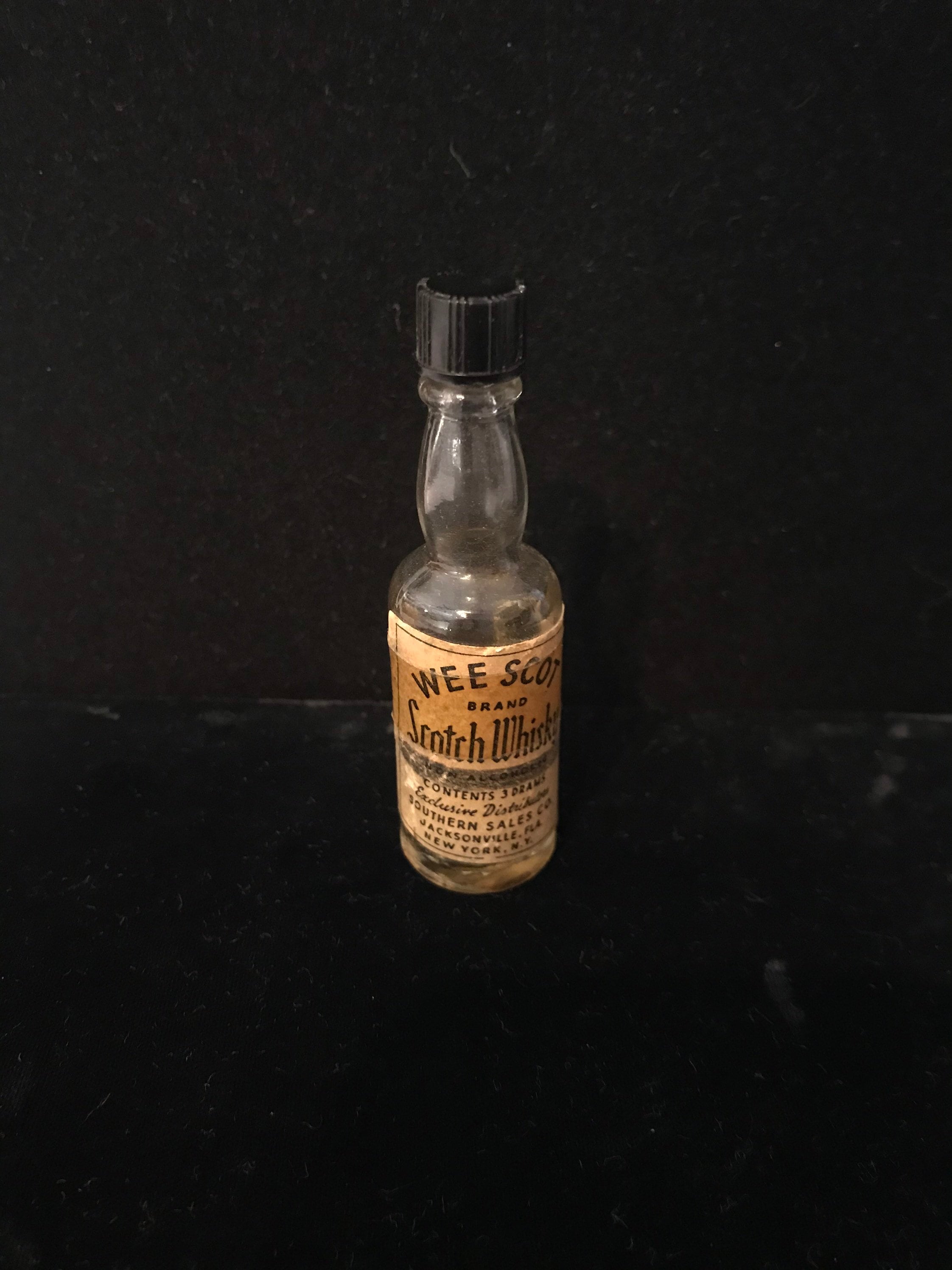 Vintage Wee Scot Scotch Whiskey Nip Bottle New York N.Y. - Etsy UK