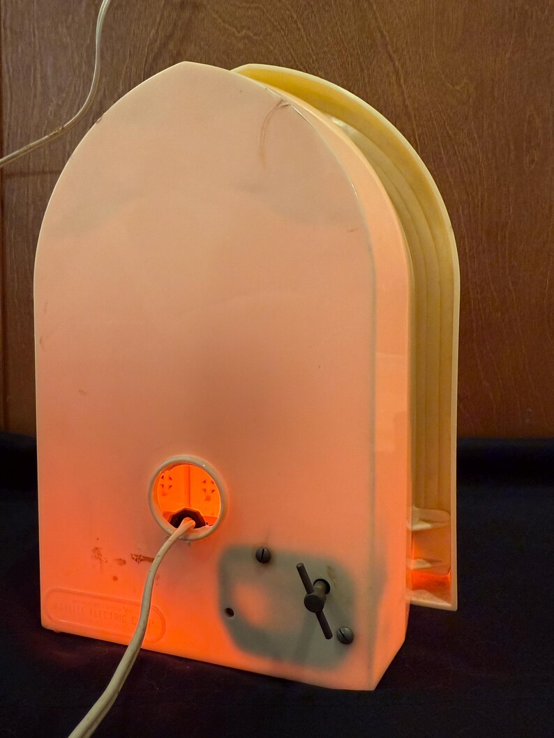 Vintage MCM Raylite Religious Church Altar Light up 1950s Wind up Music ...