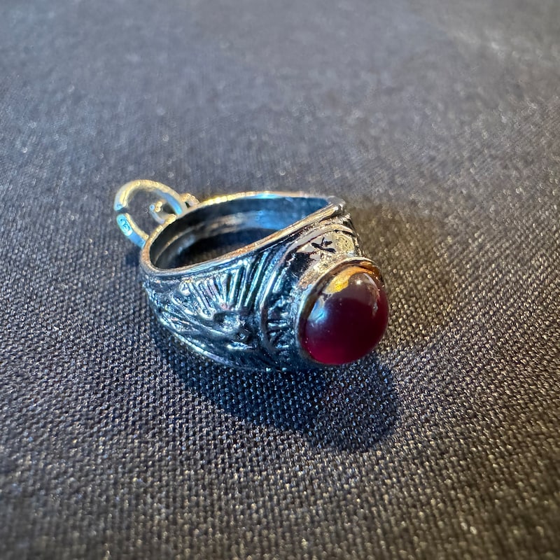 Class Ring - Etsy