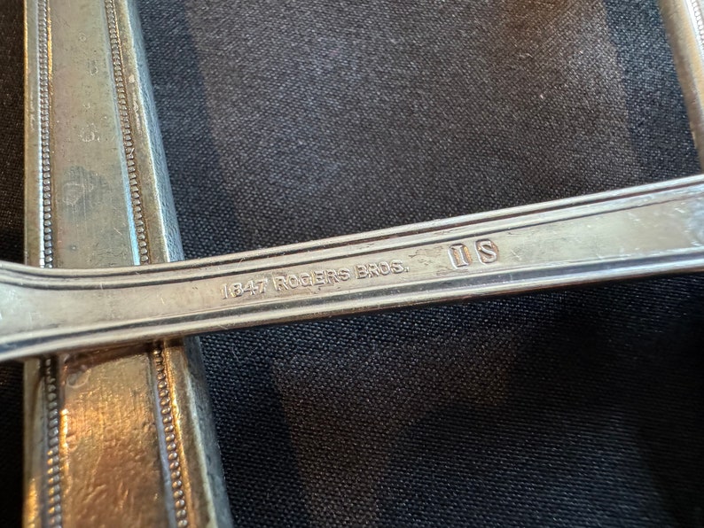 Antique 41 Piece Rogers Bros Anniversary Silver Plate Flatware Serving ...