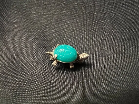 Small Vintage Egyptian Revival Green Scarab Turtle Pi… - Gem