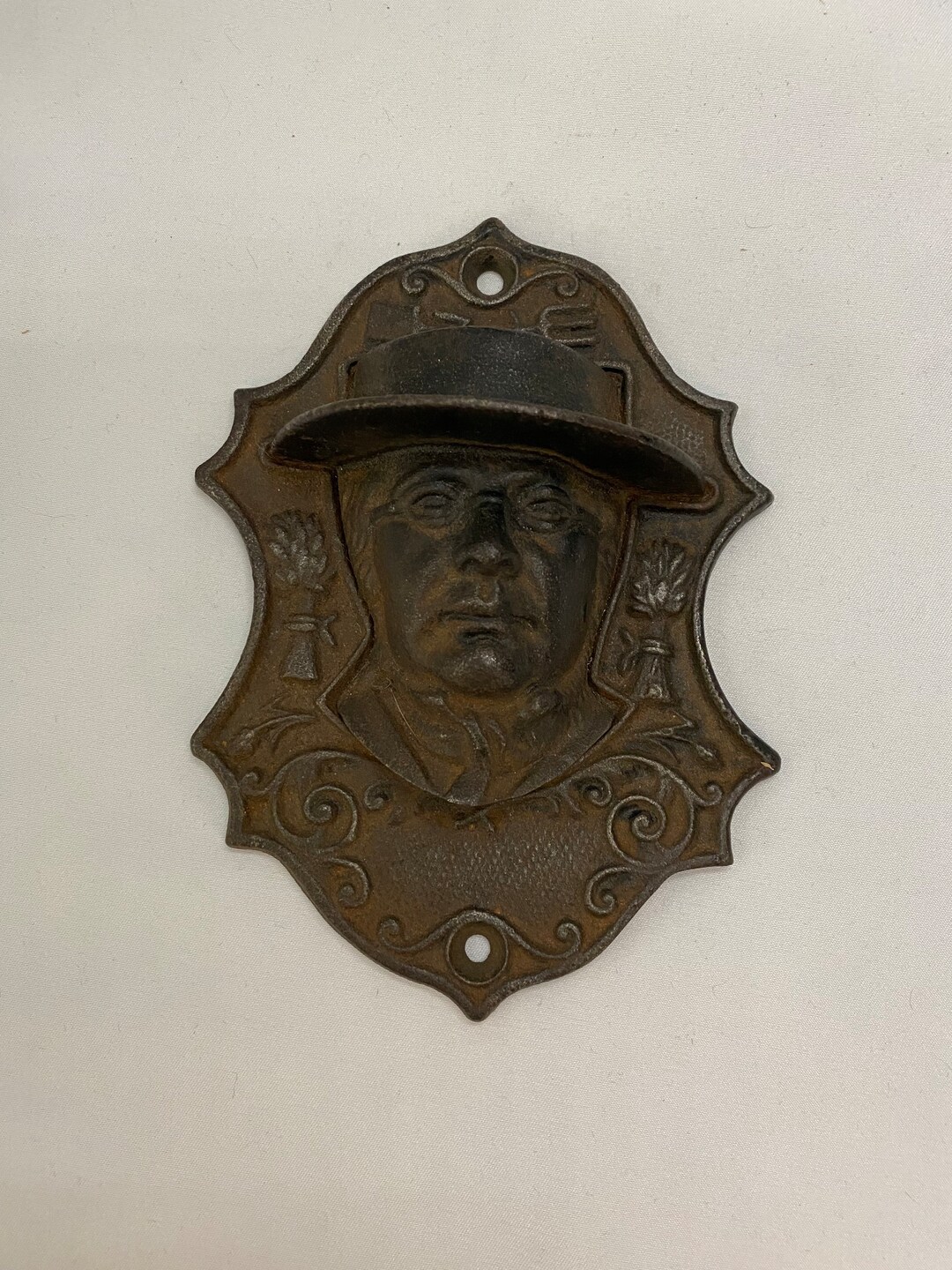 Vintage Cast Iron Quaker Wall Safe Match Holder/wall Pocket, Shield ...