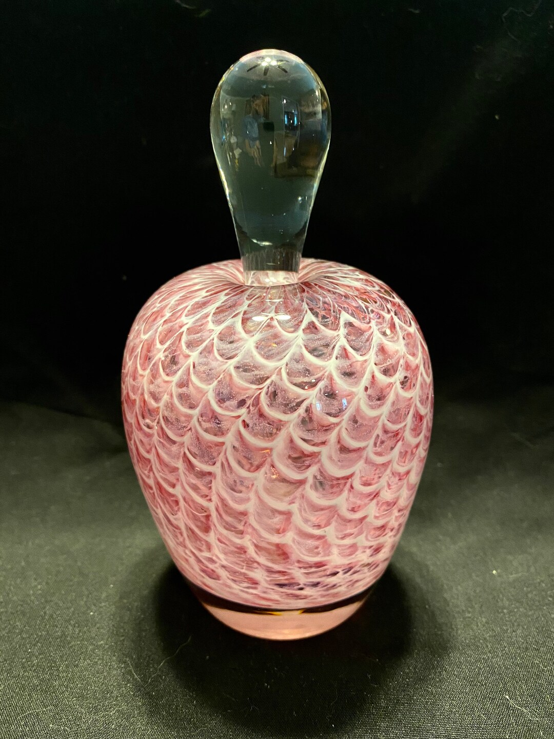 Beautiful Pink and White Fish Scale Design Art Glass Perfume Scent ...