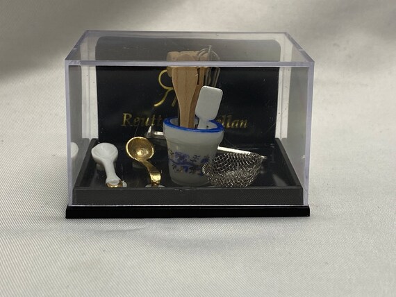 Reutter Porcelain Blue Onion Pattern With Gold Trim Kitchen - Etsy