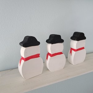 Wooden Snowmen Set of Three, Snowman Set, Mini Snowmen, Snowmen Shelf ...