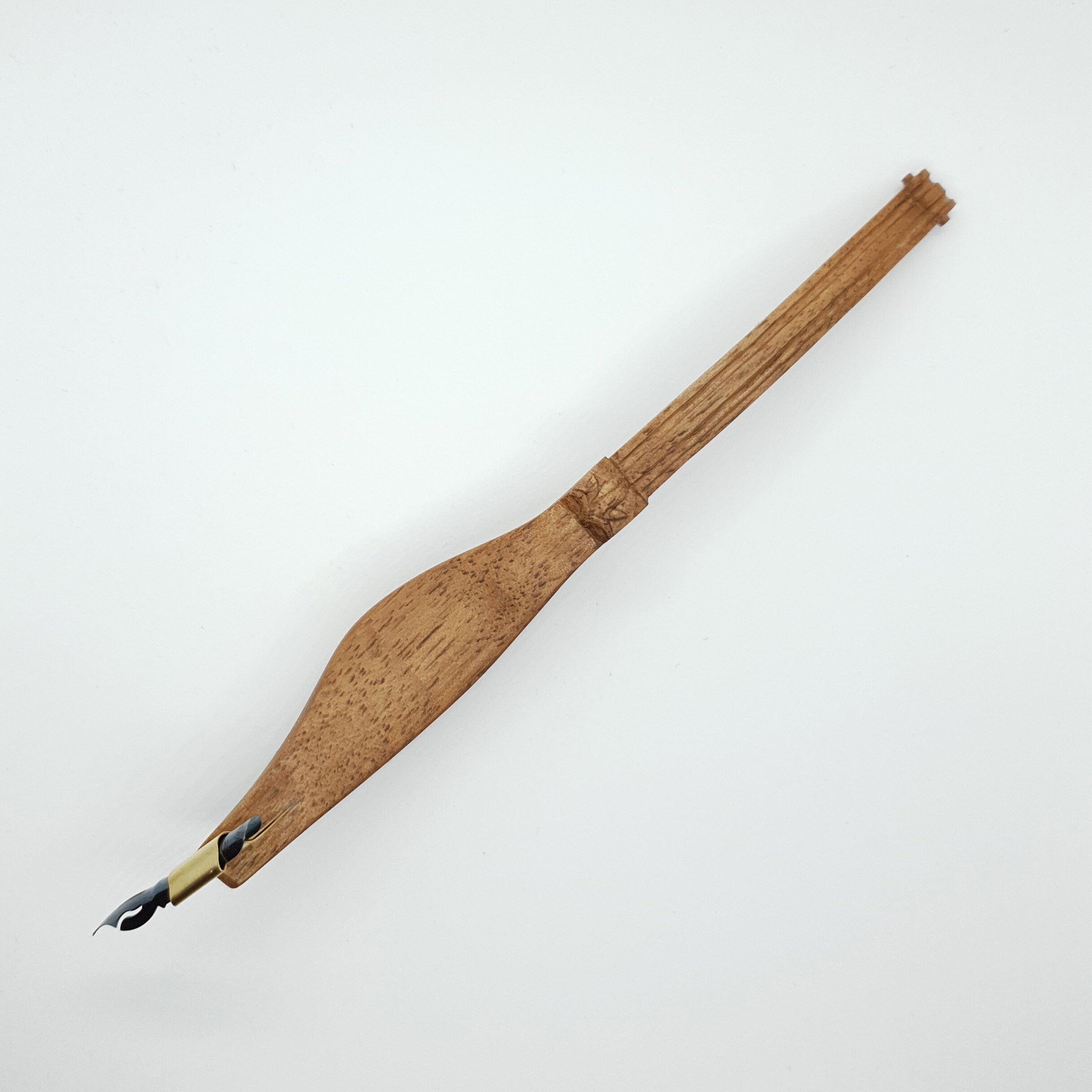 Ergonomic oblique calligraphy pen holder with handcarved tail | Etsy