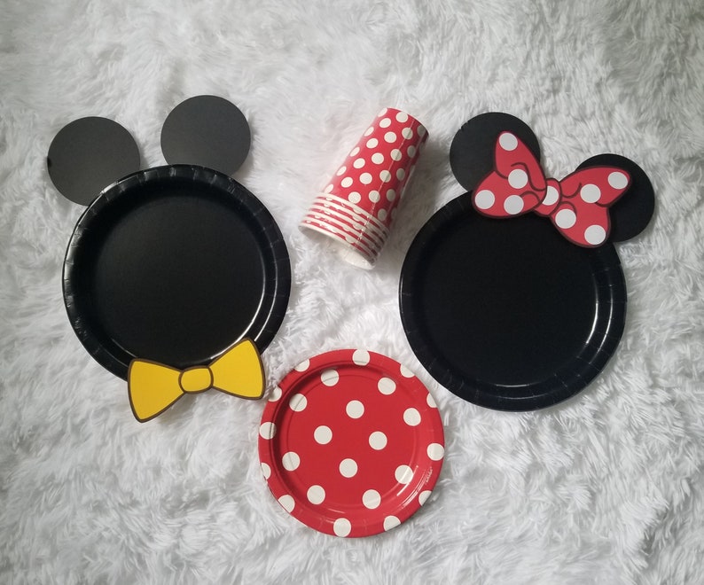 Minnie and Mickey Mouse plate set | Etsy