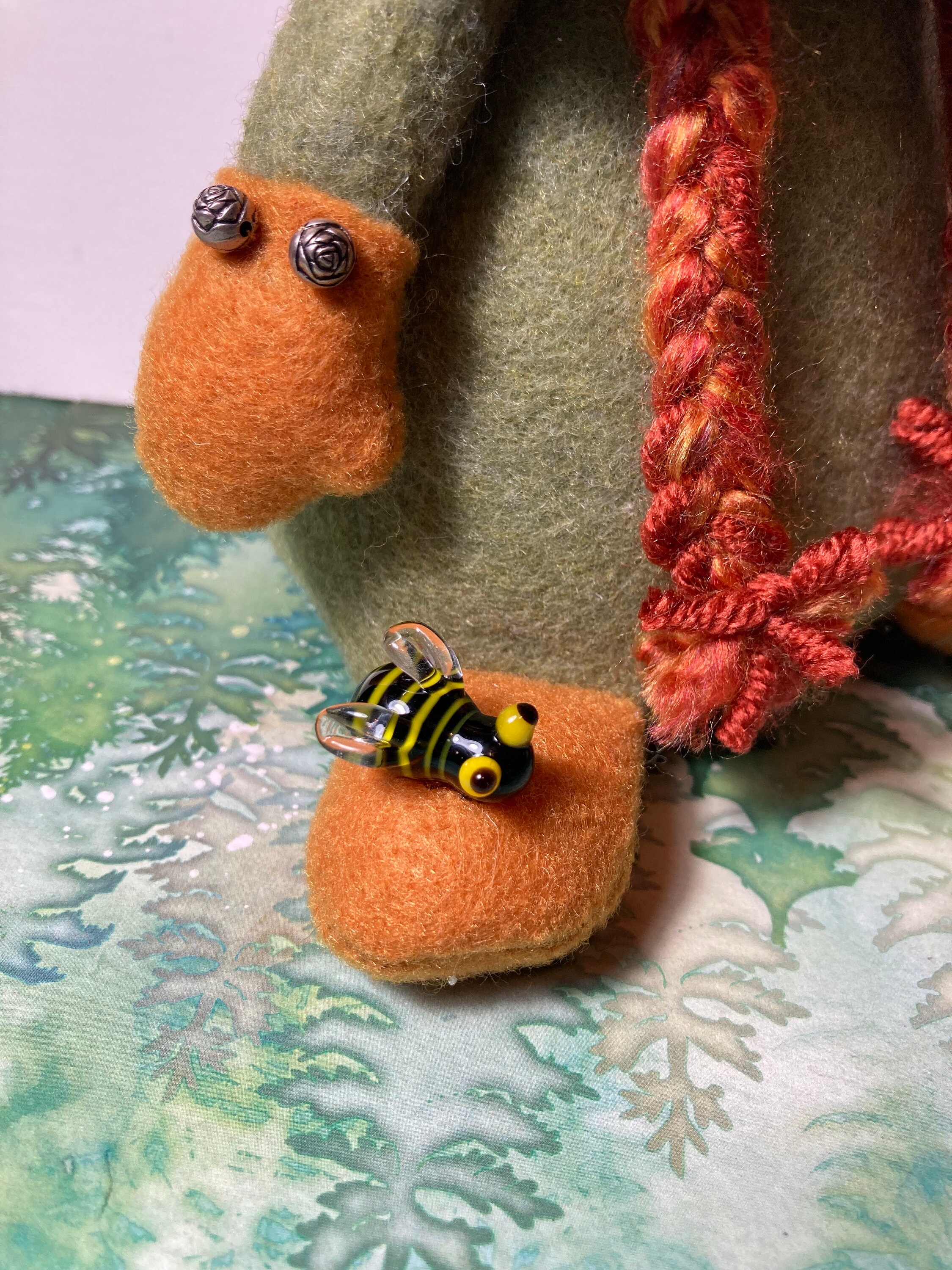 Sunflower Lady Gnome, Bumblebee, Pot of Flowers - Etsy