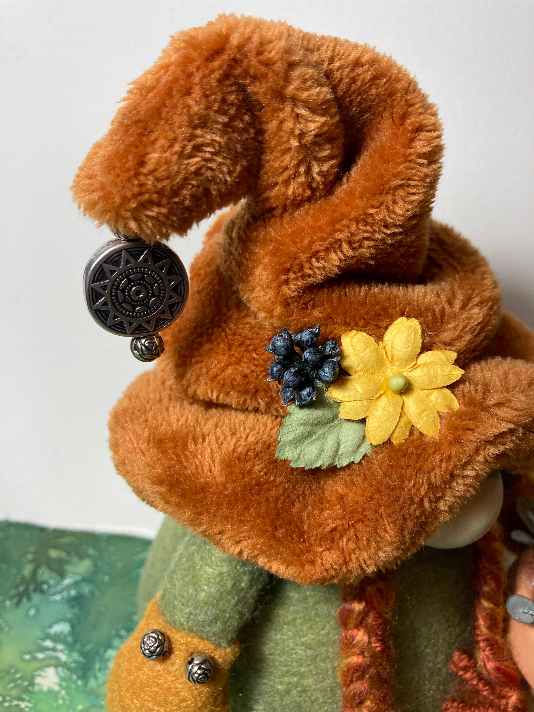 Sunflower Lady Gnome, Bumblebee, Pot of Flowers - Etsy