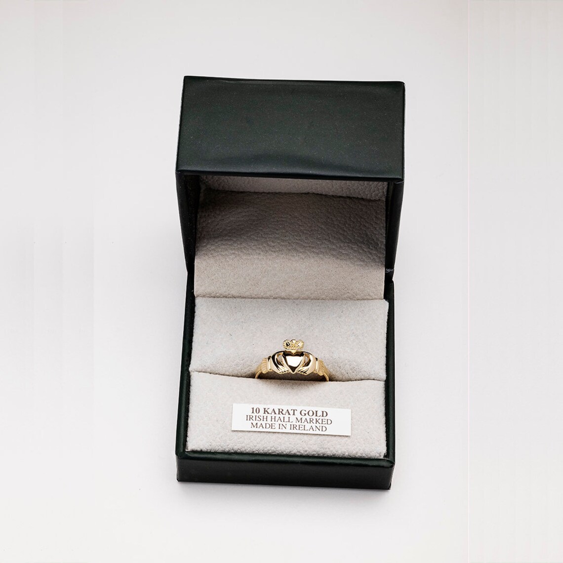 10K Yellow Gold Claddagh Ring - Etsy