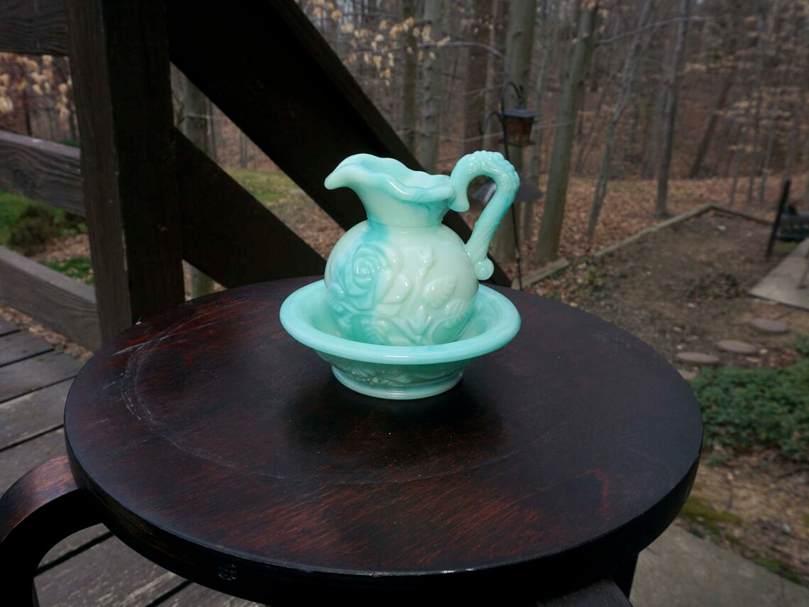 Vintage Avon Victoriana Pitcher & Bowl Green Slag Glass Decanter Vanity ...