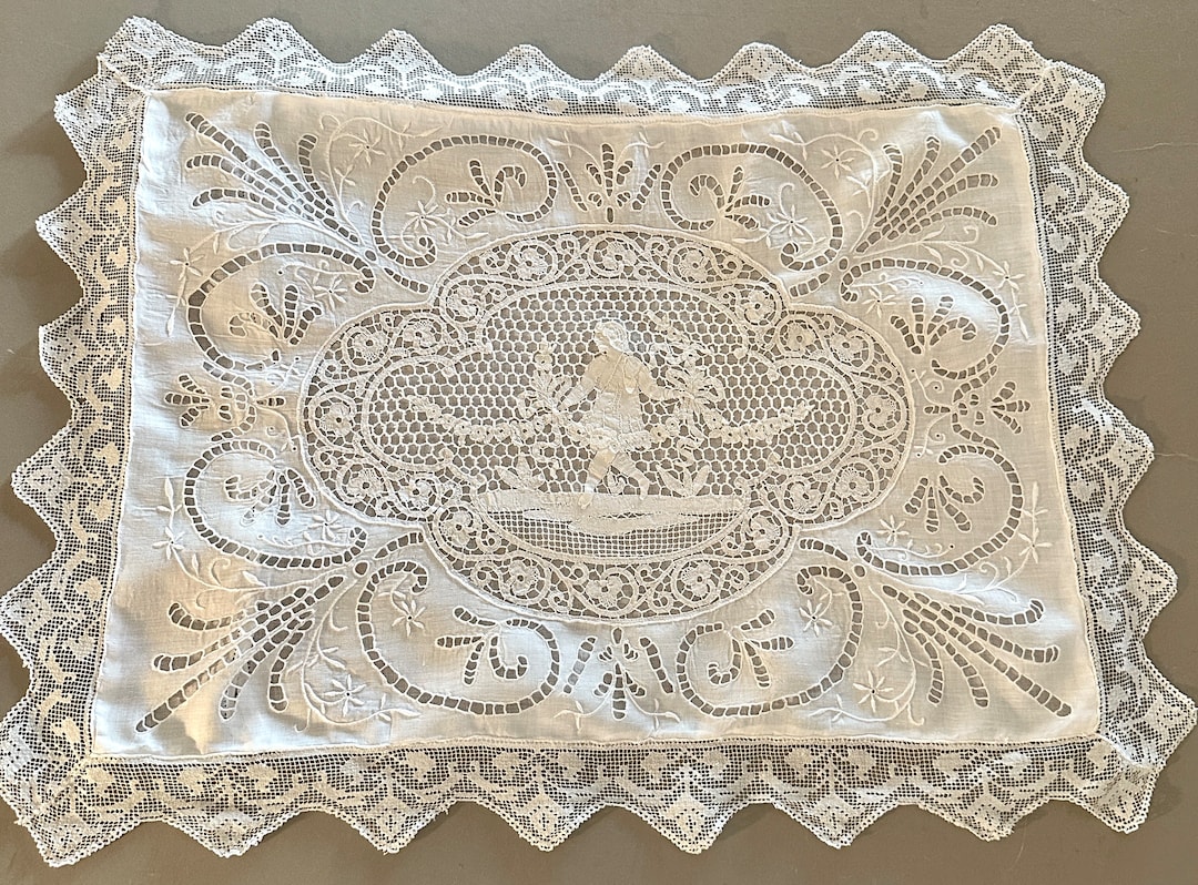 Antique Figural Bobbin Lace Pillow Sham With Filet Lace, Hand Made White Figural Lace Pillow ...