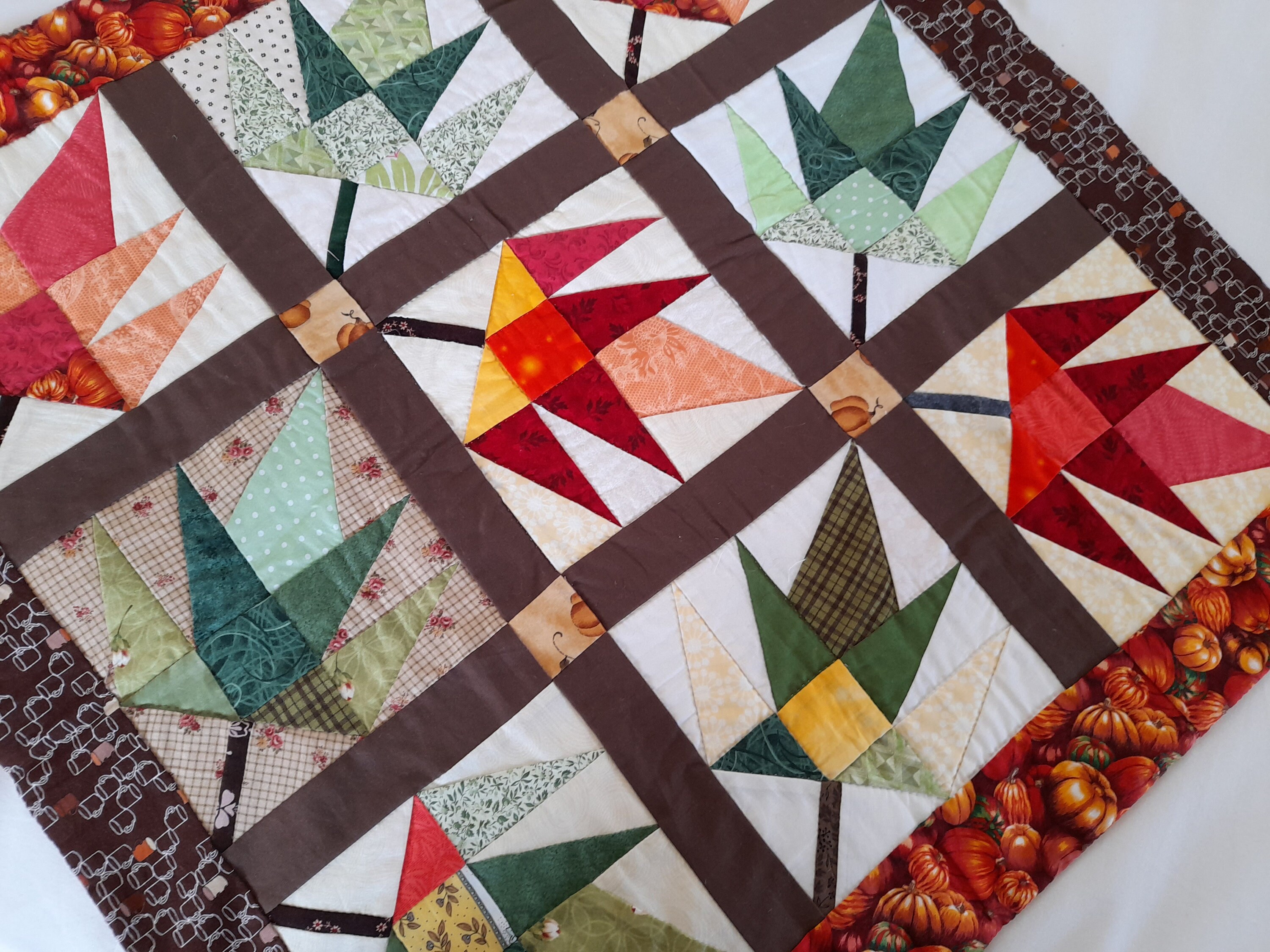 Patchwork Centerpiece Maple Leaf/ Maple Leaf Autumn Quilt/table Topper ...