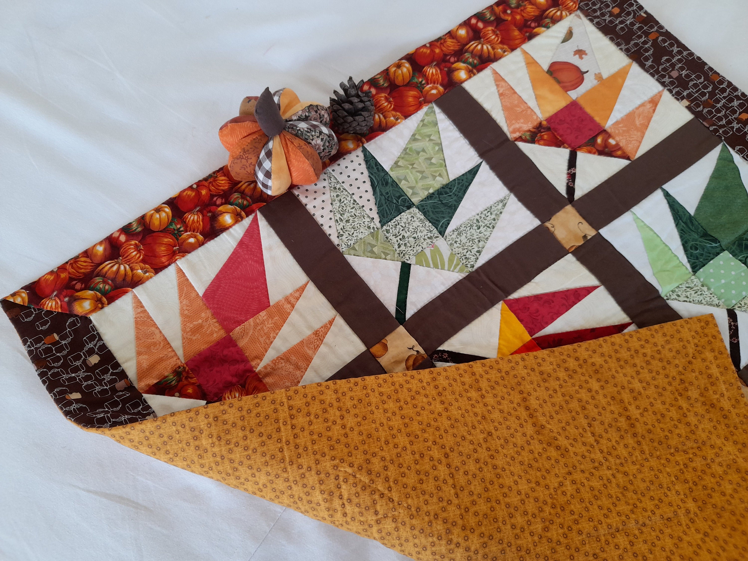 Patchwork Centerpiece Maple Leaf/ Maple Leaf Autumn Quilt/table Topper ...