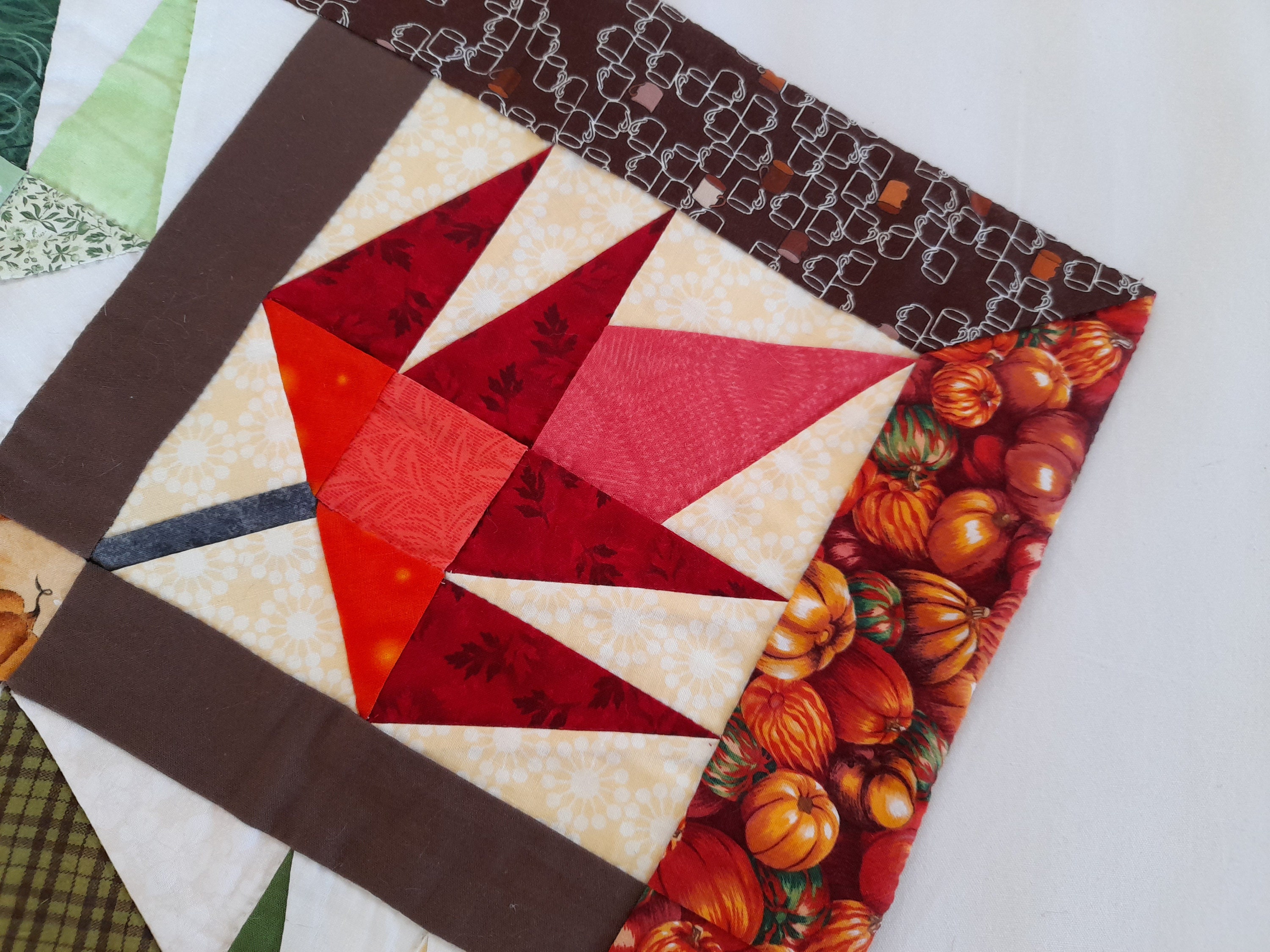 Patchwork Centerpiece Maple Leaf/ Maple Leaf Autumn Quilt/table Topper ...
