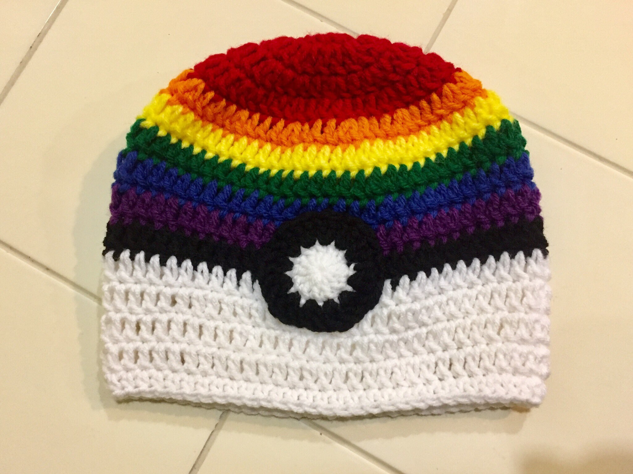 Pokémon Poké Ball Hat - Etsy