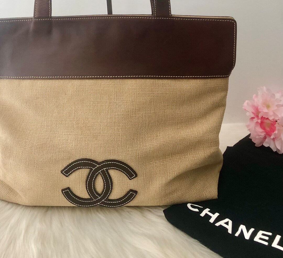 Authentic Chanel Straw Raffia Calfskin Leather Tote Bag/beige - Etsy