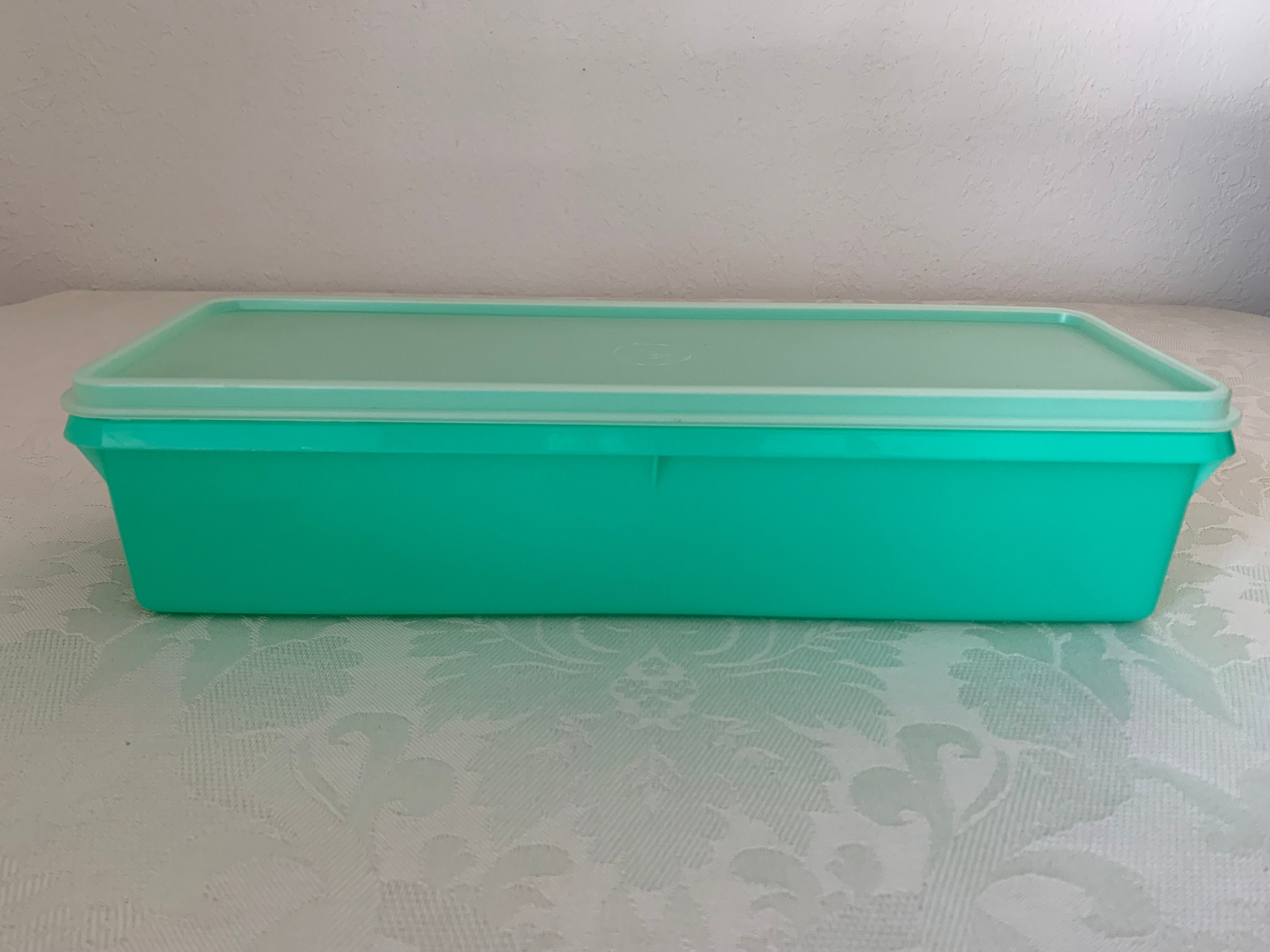 Vintage Tupperware Green Celery Storage #892 Vegetable Crisper Keeper ...